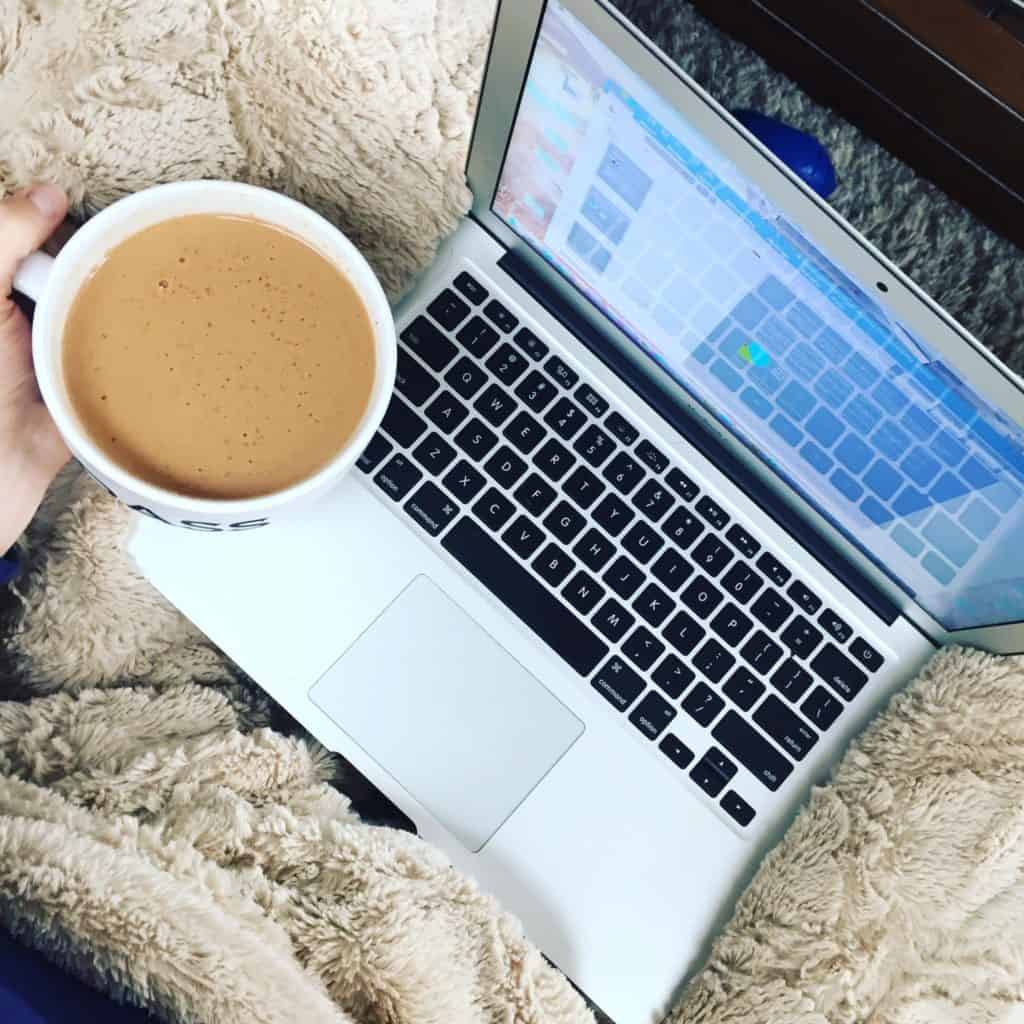 Minimalism vs Workaholism - Work Less, Engage More